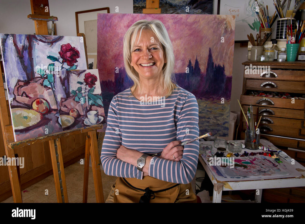 Copyist Susie Ray in her Cornwall studio Stock Photo - Alamy