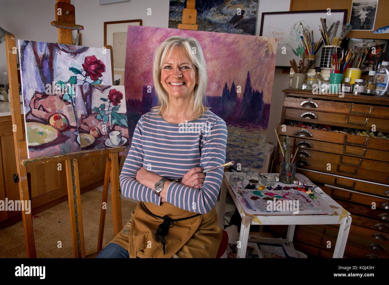 Copyist Susie Ray in her Cornwall studio Stock Photo - Alamy