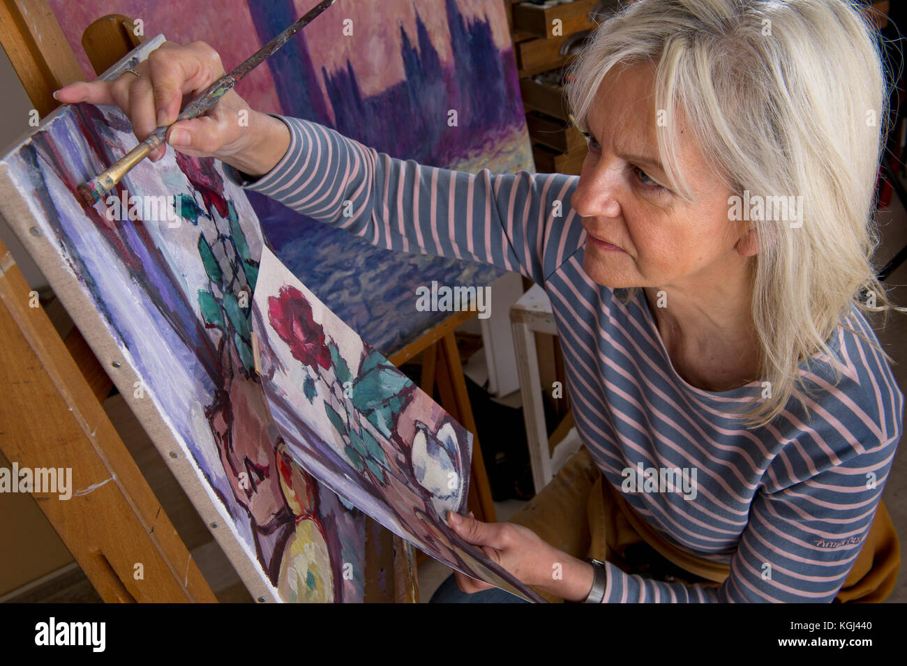 Copyist Susie Ray in her Cornwall studio Stock Photo - Alamy