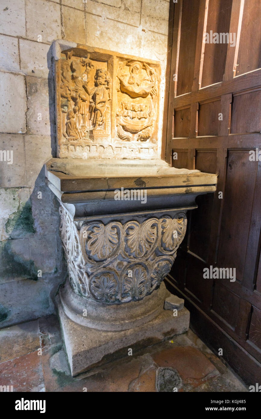 Stone baptismal font hi-res stock photography and images - Alamy