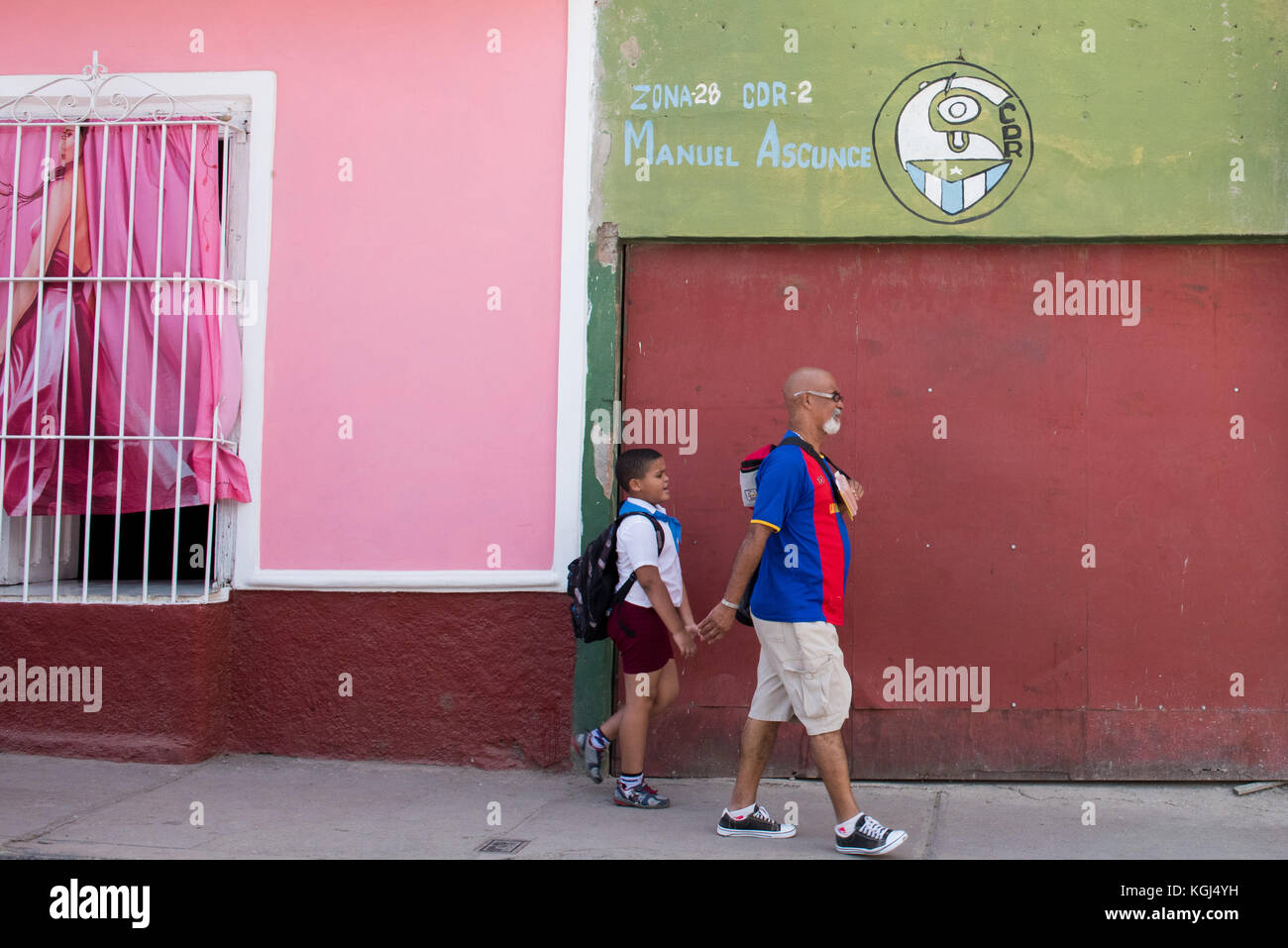 Cuban father and son, Trinidad Cuba Stock Photo - Alamy