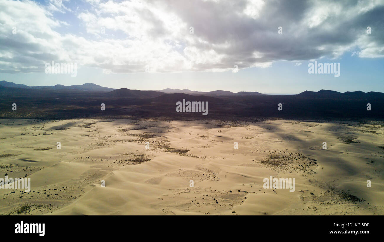 aerial view of desert with dunes Stock Photo - Alamy