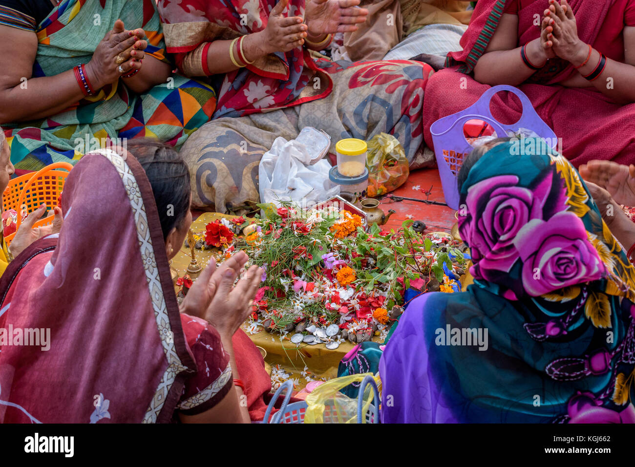 Holy fire used offering hi-res stock photography and images - Alamy