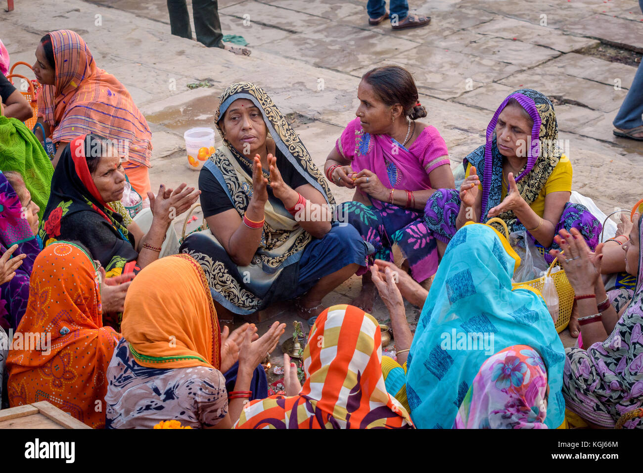 Chanting High Resolution Stock Photography and Images - Alamy