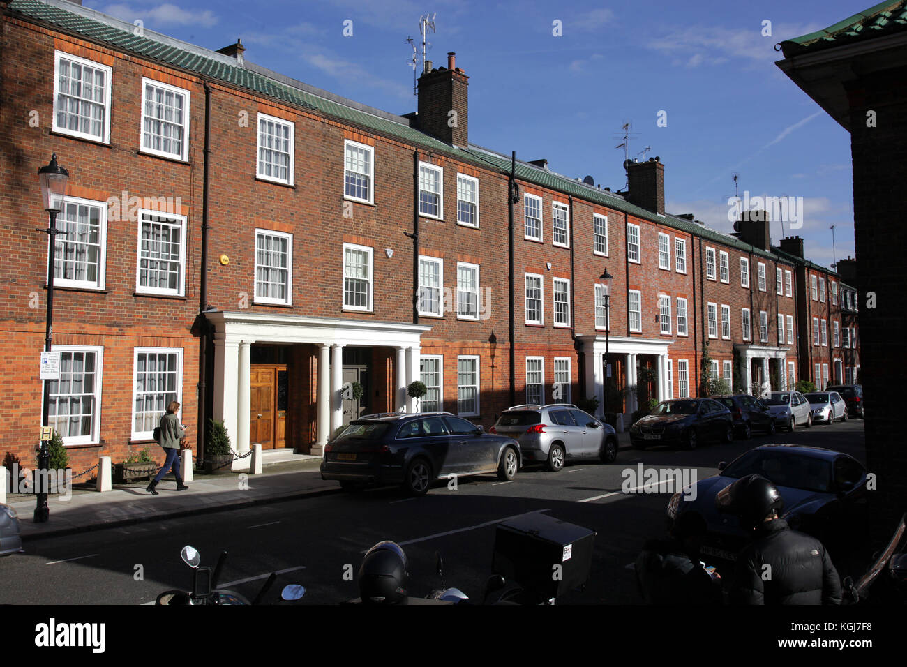 Chelsea Square, London, UK Stock Photo - Alamy