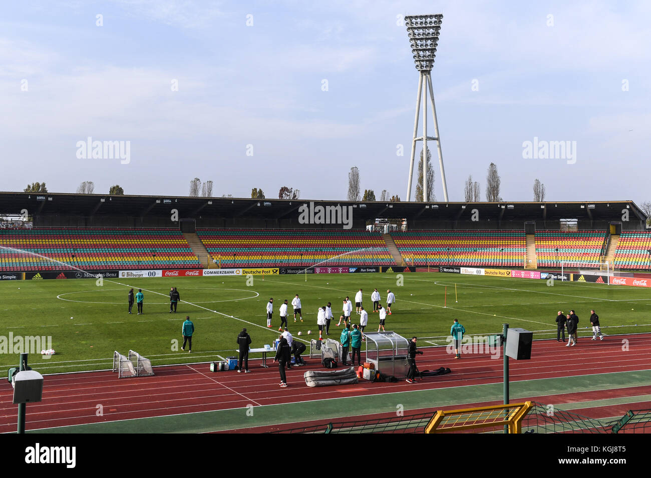 Ubersicht vom Friedrich-Ludwig-Jahn-Sportpark GES/ Fussball/ DFB ...