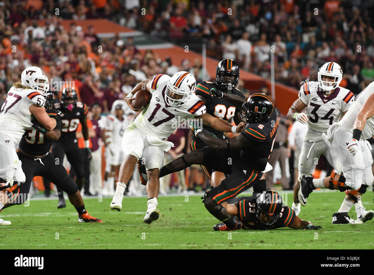 Miami Gardens, Florida, USA. 4th Nov, 2017. Amari Carter #5 of Miami ...