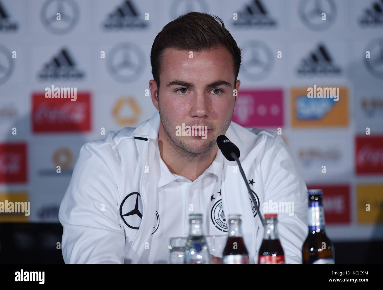 Berlin, Germany. 8th Nov, 2017. Germany's Mario Gotze answering ...