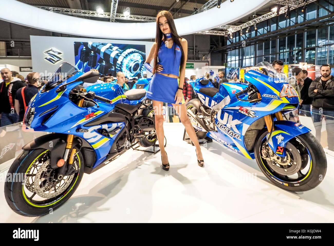 Milan, Italy. 08th Nov, 2017. Milan. Second day of the EICMA cycle and ...