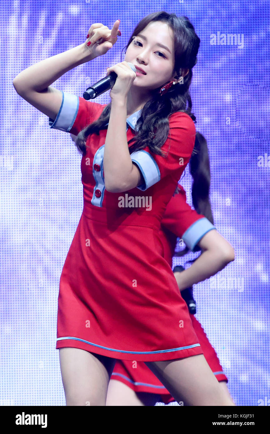 09th Nov, 2017. S. Korean girl group Gugudan Sae Jung, a member of South Korean girl group ...