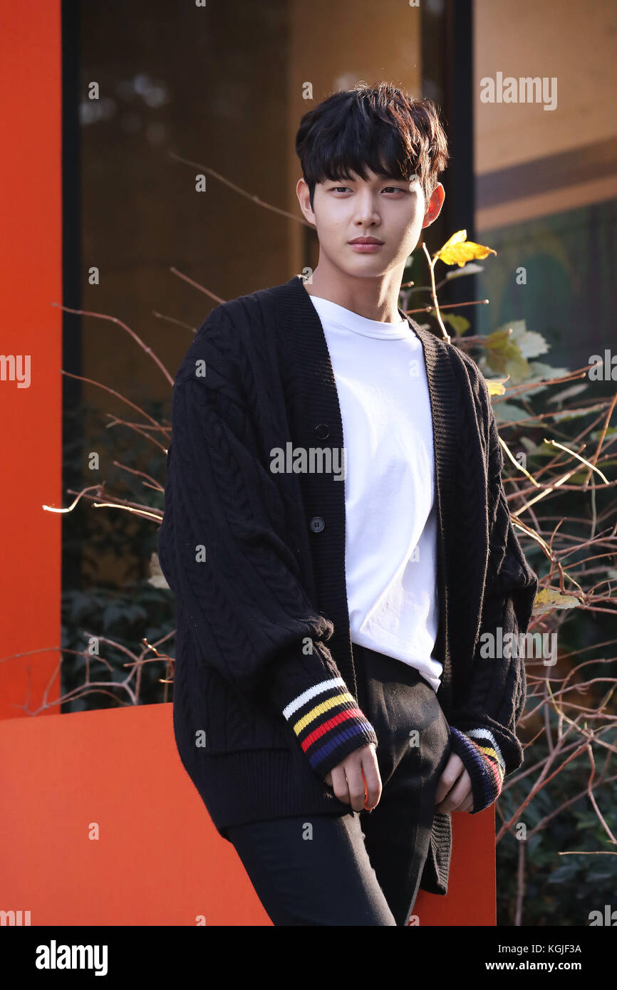 09th Nov, 2017. S. Korean actor Lee Seo-won South Korean actor Lee Seo ...