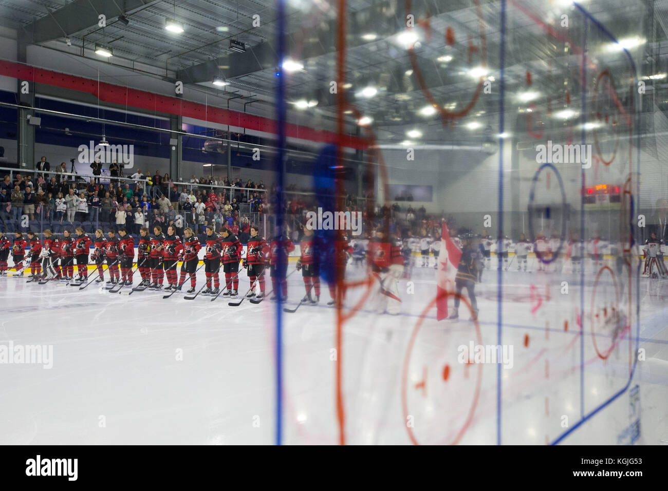 Hospital ice cup hi-res stock photography and images - Alamy