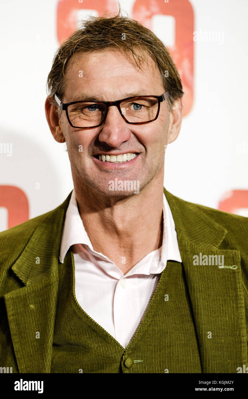 Tony adams 1989 hi-res stock photography and images - Alamy
