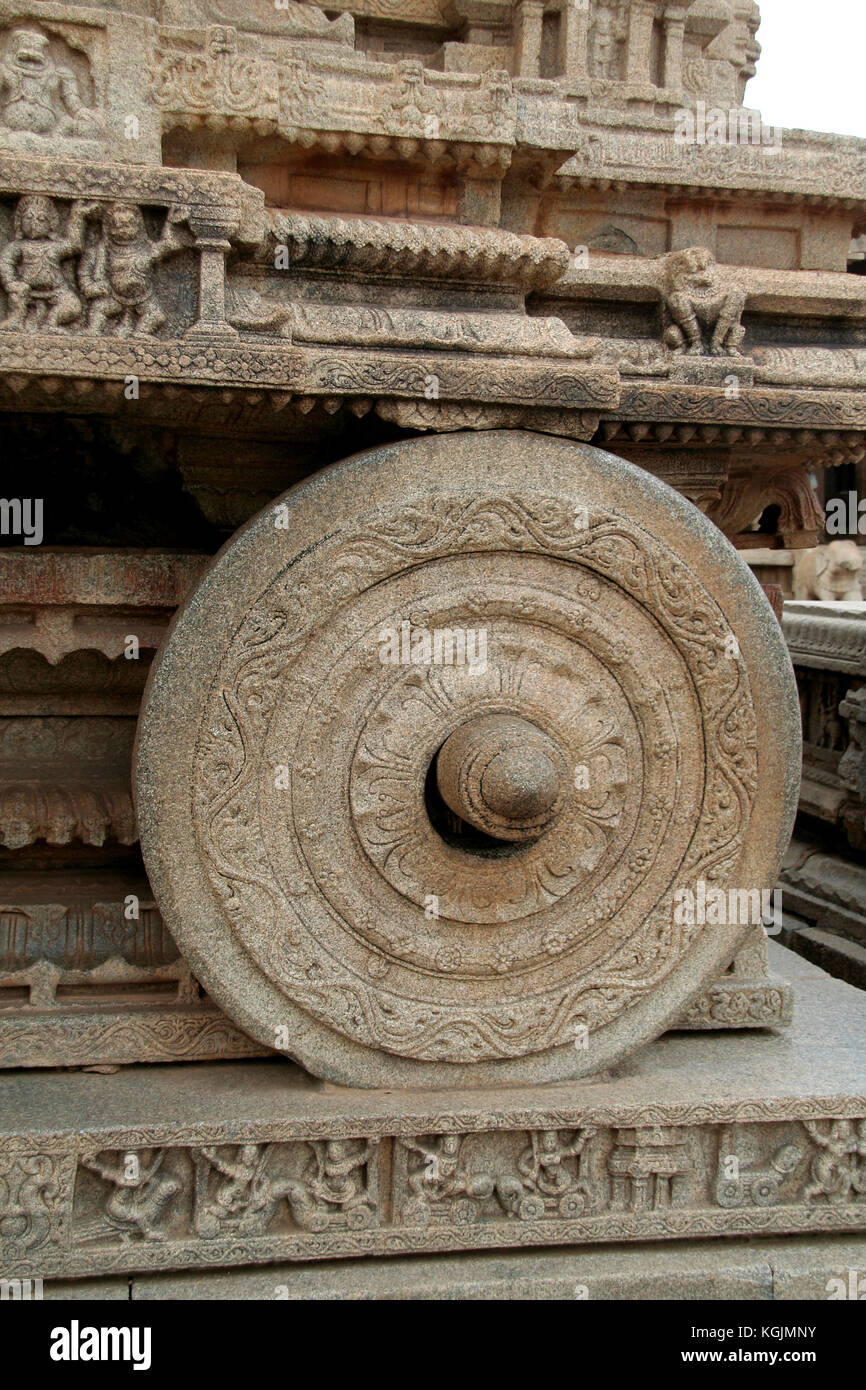 Detail of stone wheel and axle of famous Stone Chariot at Vijayavithala ...
