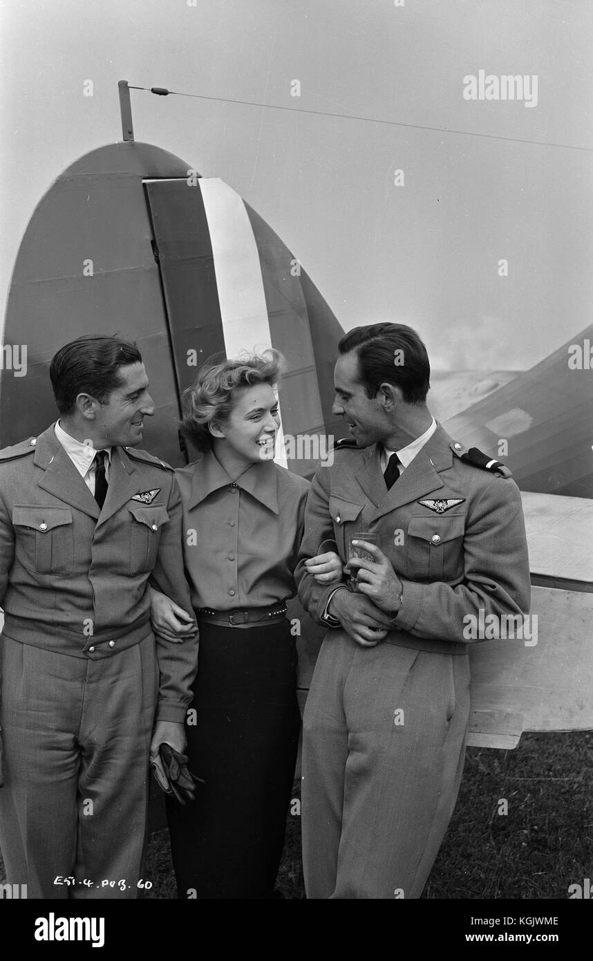 Angels One Five (1952) , Veronica Hurst Date: 1952 Stock Photo - Alamy