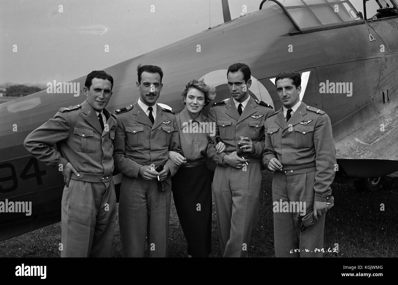 Angels One Five (1952) , Veronica Hurst Date: 1952 Stock Photo - Alamy