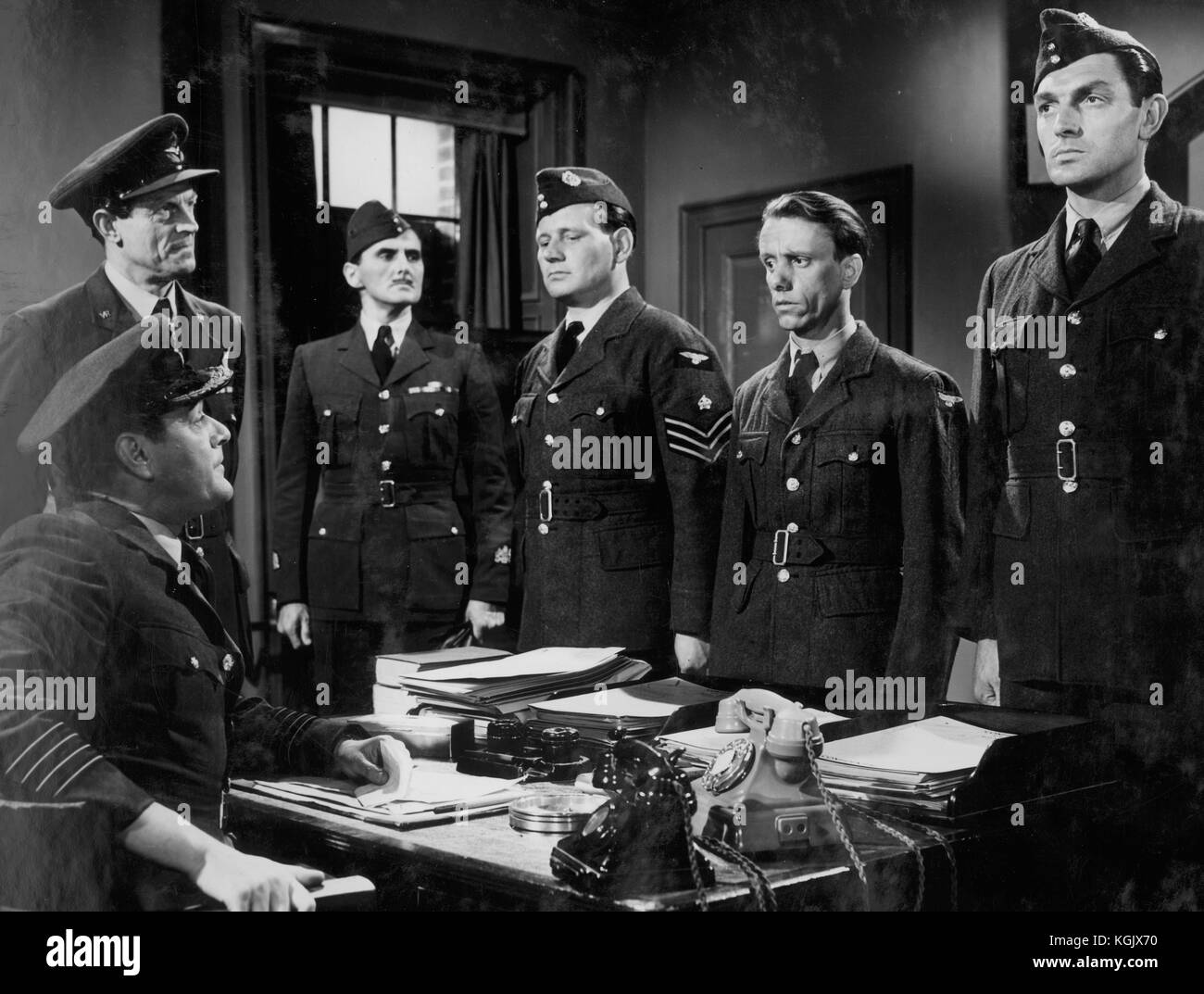 Angels One Five (1952) Jack Hawkins , Michael Denison Date: 1952 Stock ...