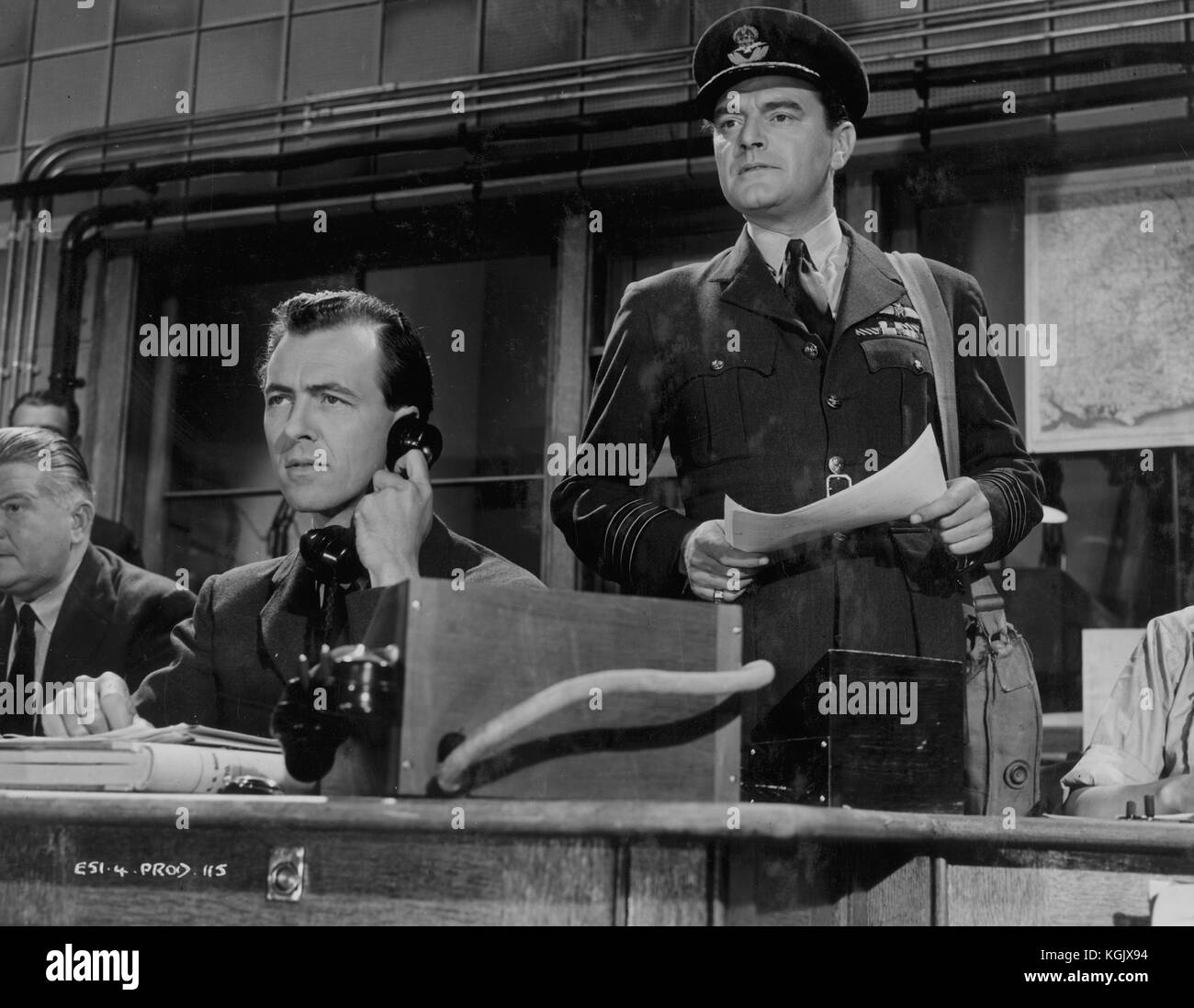 Angels One Five (1952) Jack Hawkins , Michael Denison Date: 1952 Stock ...