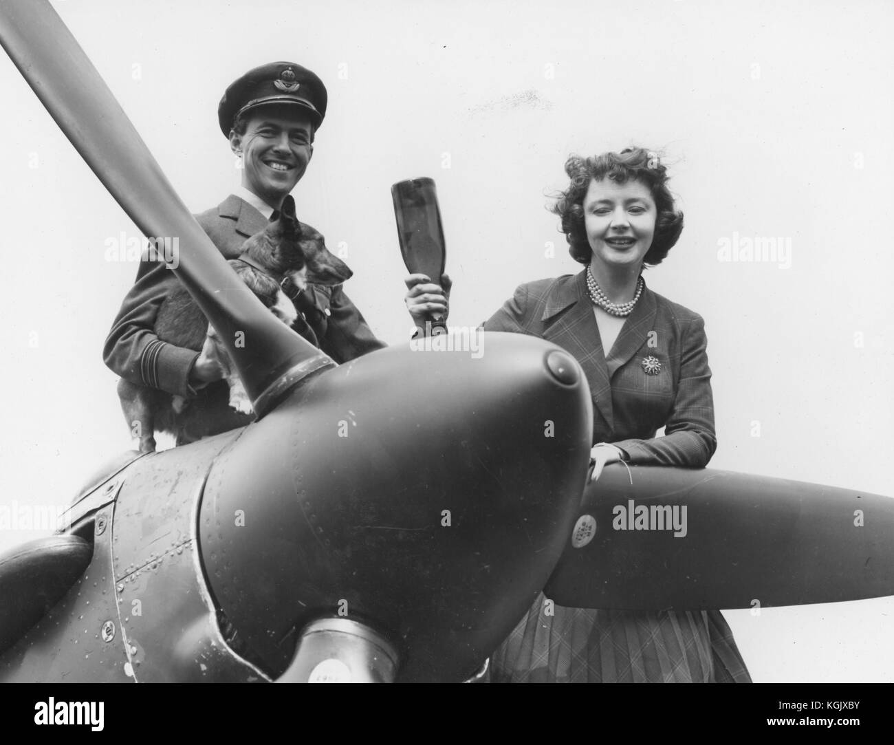 Angels One Five (1952) , Dulcie Gray , Michael Denison Date: 1952 Stock ...