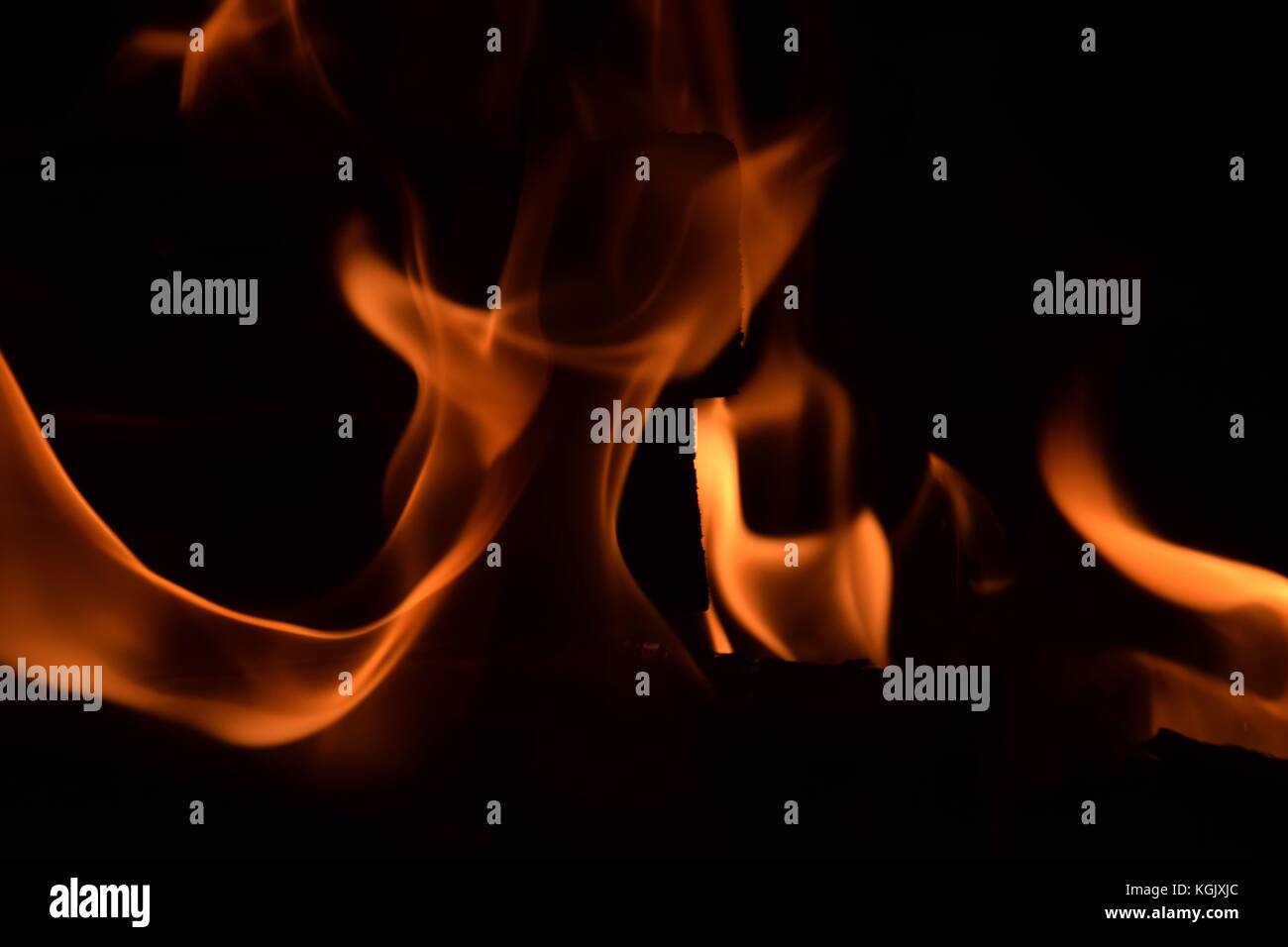 flames are burning red, orange and yellow, blazing flames Stock Photo ...