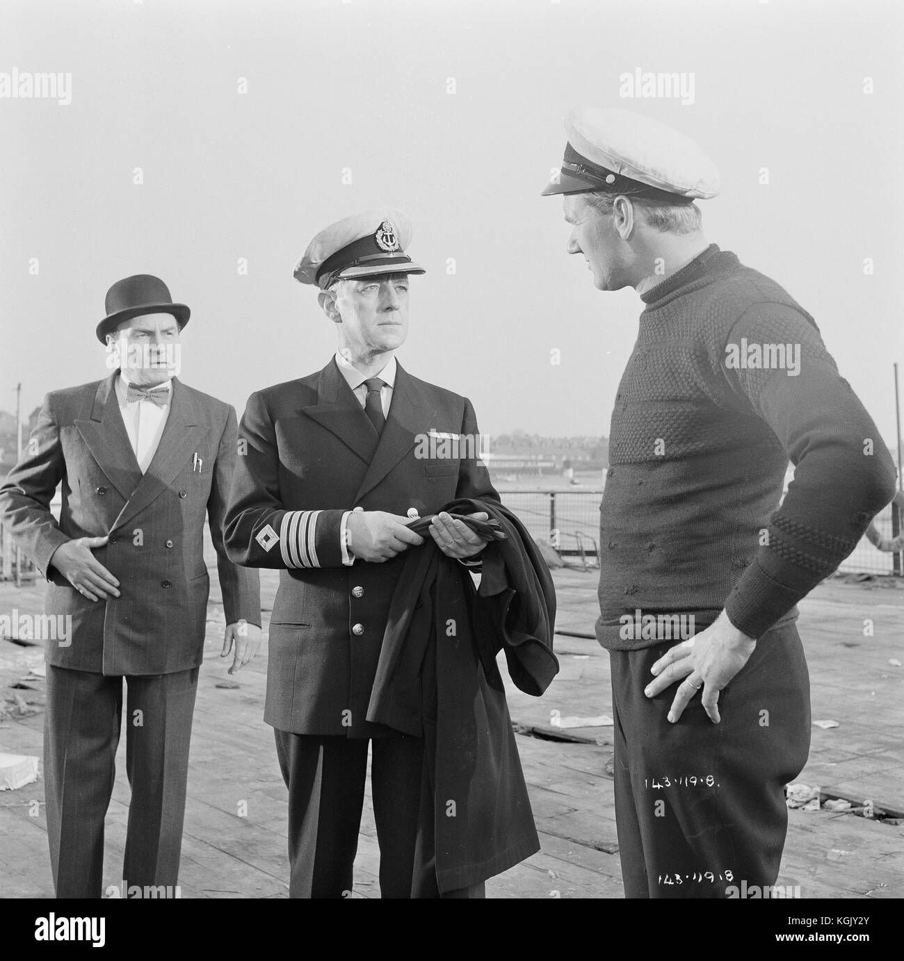 Barnacle Bill (1957) , Alec Guinness , Percy Herbert , Maurice Denham ...
