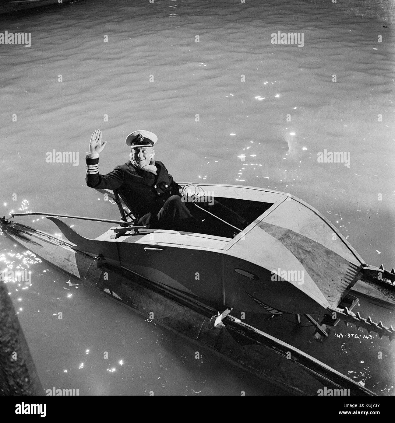 Barnacle Bill (1957 Stock Photo - Alamy