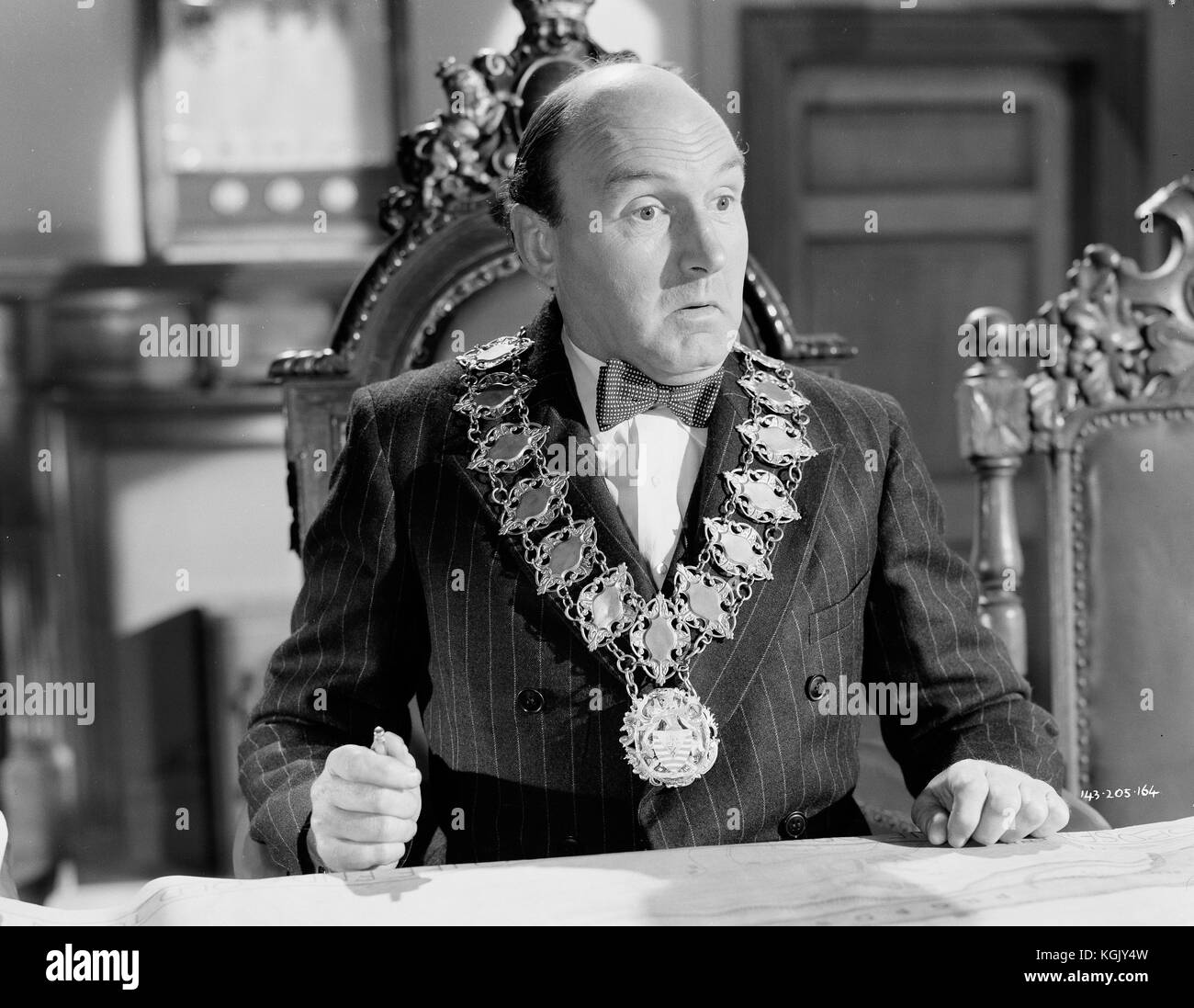 Barnacle Bill (1957) , Maurice Denham Stock Photo - Alamy