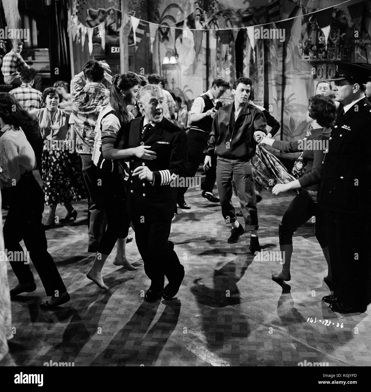 Barnacle Bill (1957) , Alec Guinness Stock Photo - Alamy