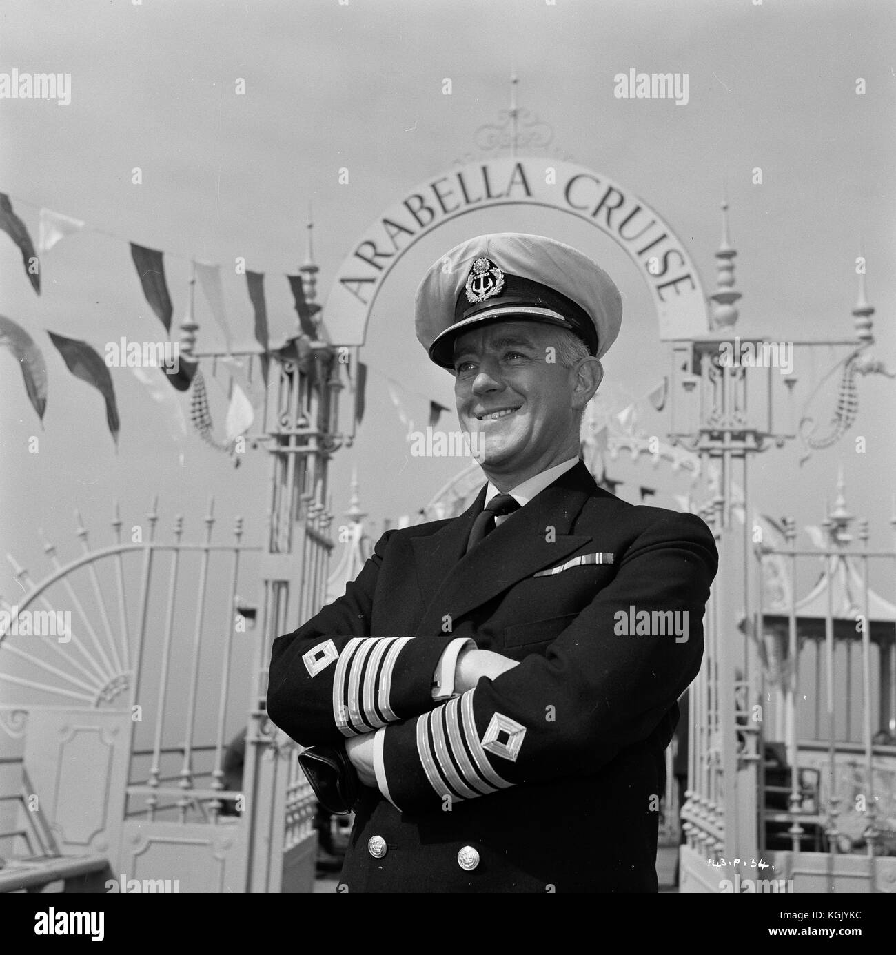 Barnacle Bill (1957) , Alec Guinness Stock Photo - Alamy