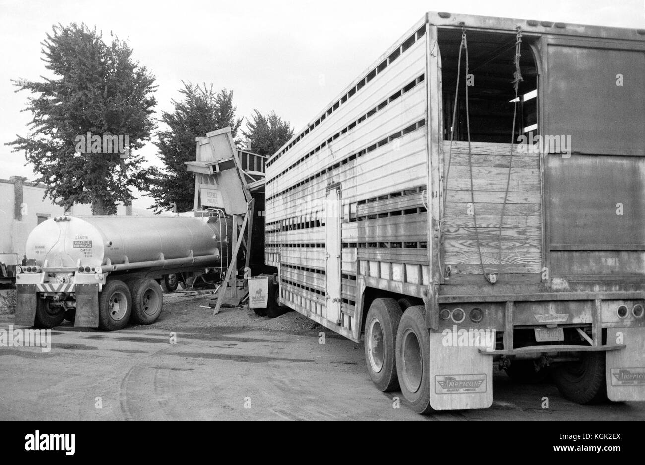 Convoy 1978 movie hi-res stock photography and images - Alamy