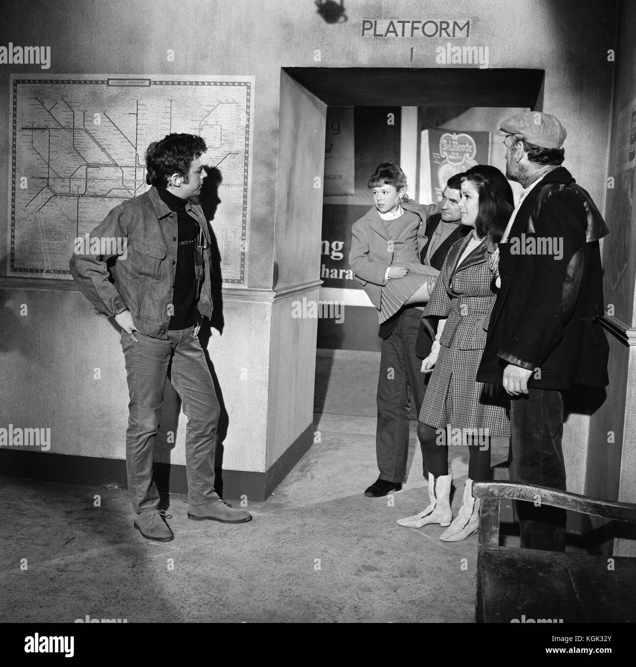 Daleks Invasion Earth 2150AD (1966) , Jill Curzon , Ray Brooks , Andrew ...