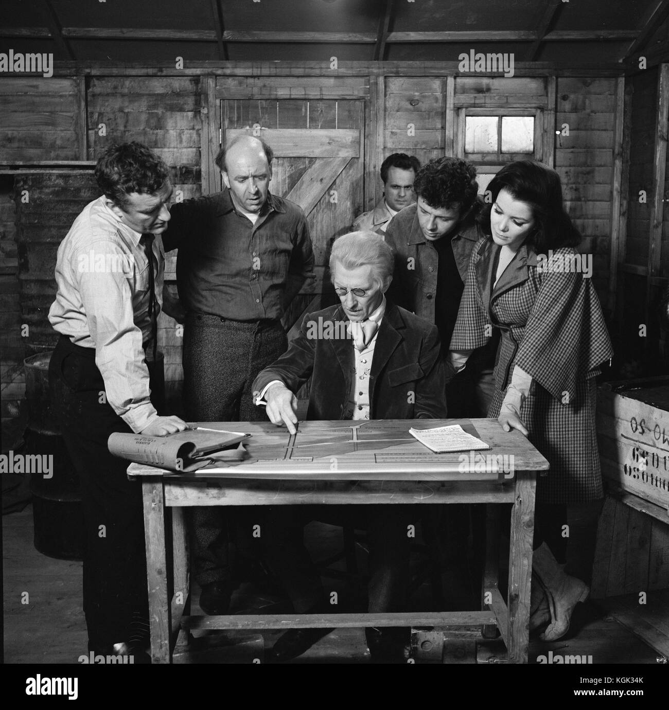 Daleks Invasion Earth 2150AD (1966) , Peter Cushing , Jill Curzon ...