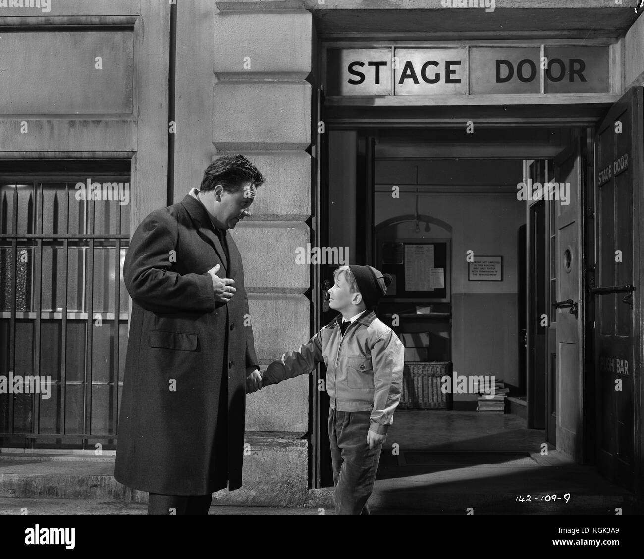 Davy (1958) , Harry Secombe , Peter Frampton Stock Photo - Alamy