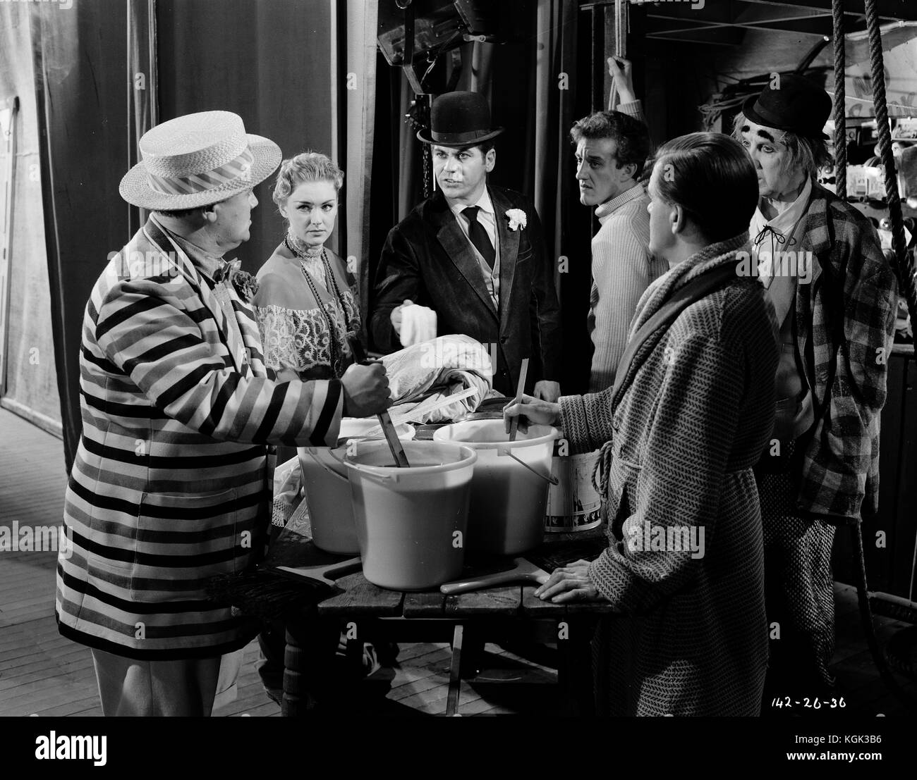 Davy (1958) , Harry Secombe , Ron Randell ,Susan Shaw , Bill Owen Stock ...