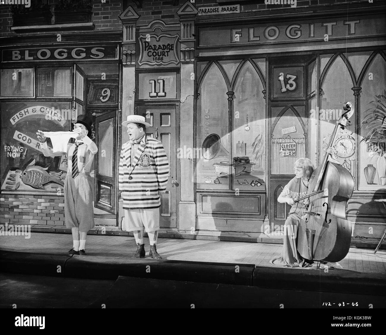 Davy (1958) , Harry Secombe Stock Photo - Alamy