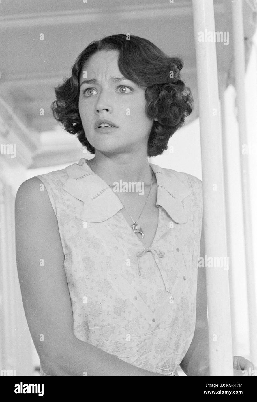 Death on the nile 1978 hi-res stock photography and images - Alamy