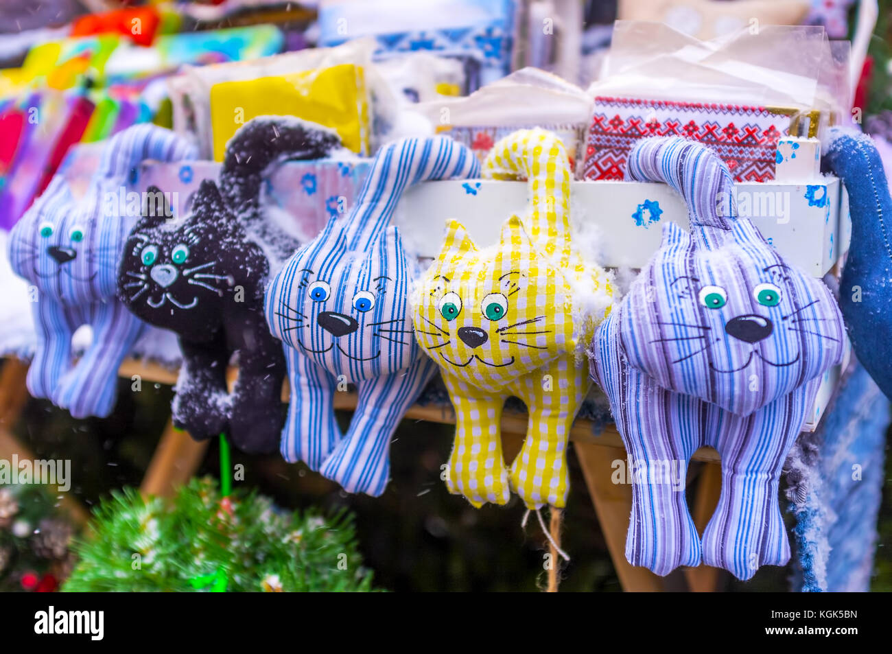 Christmas street market toy stall hi-res stock photography and images ...