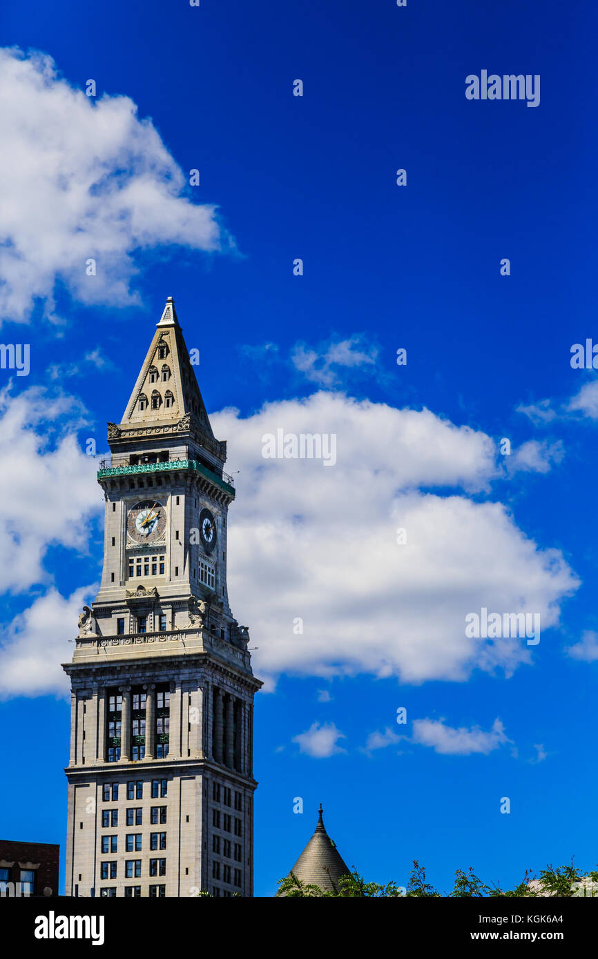Classic Clock Tower Uner Blue Sky Stock Photo - Alamy