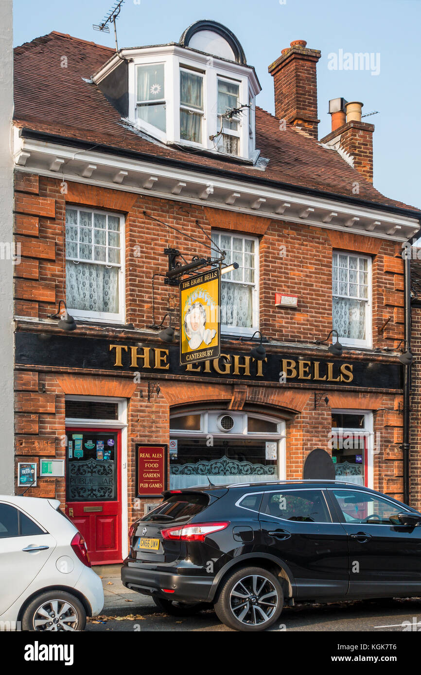 Whitbread pub hi-res stock photography and images - Alamy