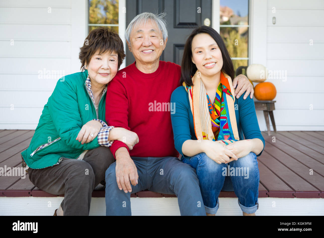 Portrait chinese father adult daughter hi-res stock photography and ...
