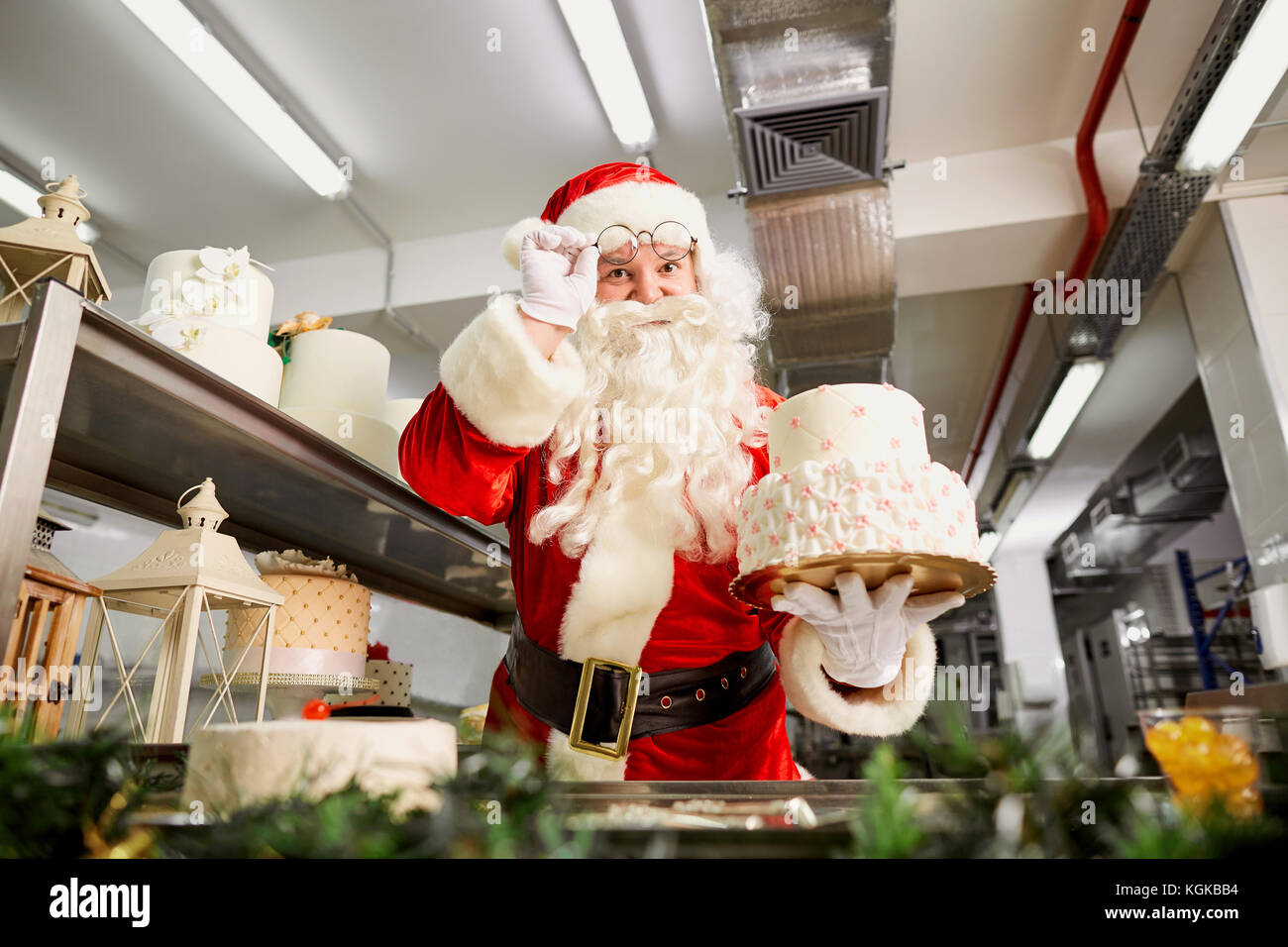 Kitchen santa hi-res stock photography and images - Alamy