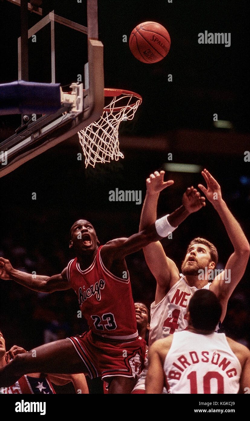 Michael jordan chicago bulls 1985 hi-res stock photography and images ...