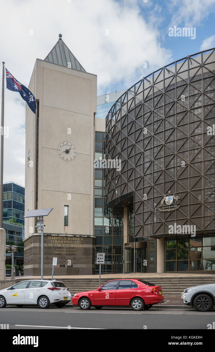 Garfield barwick commonwealth law courts building hi-res stock ...