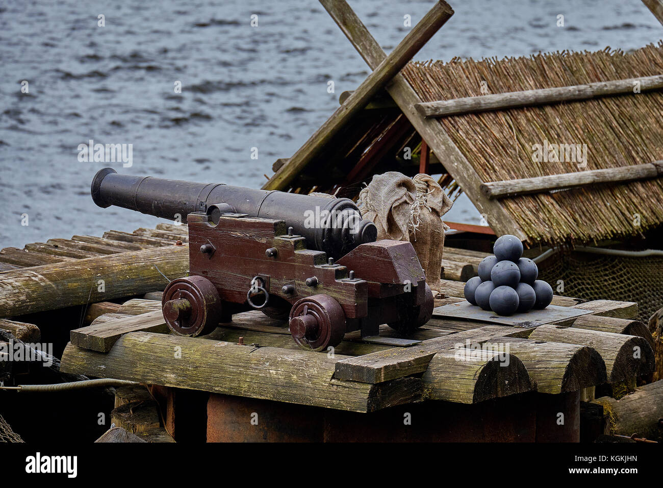 Cannonball cannonballs ball balls hi-res stock photography and images ...
