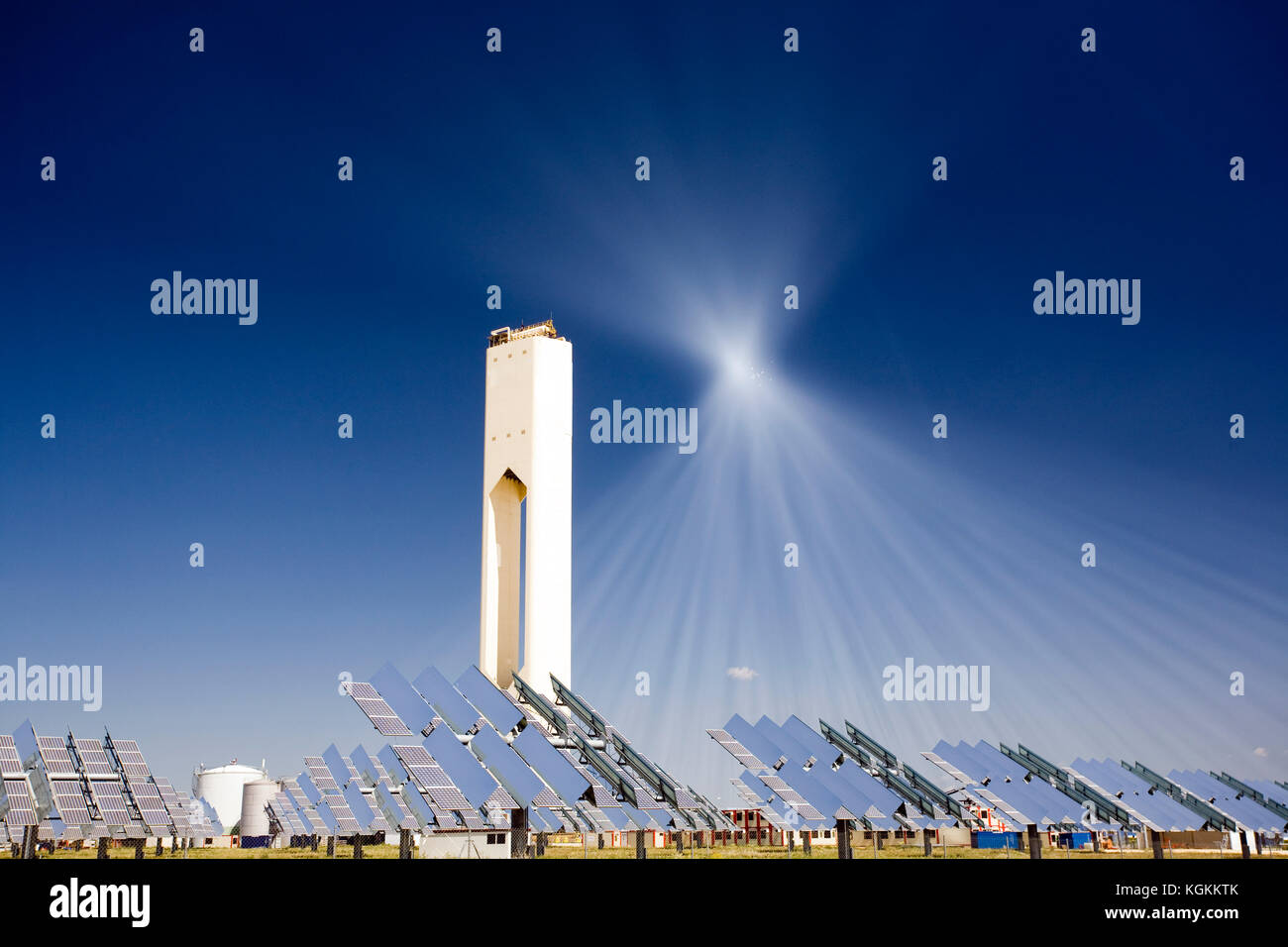 Solar Tower Plant High Resolution Stock Photography and Images - Alamy