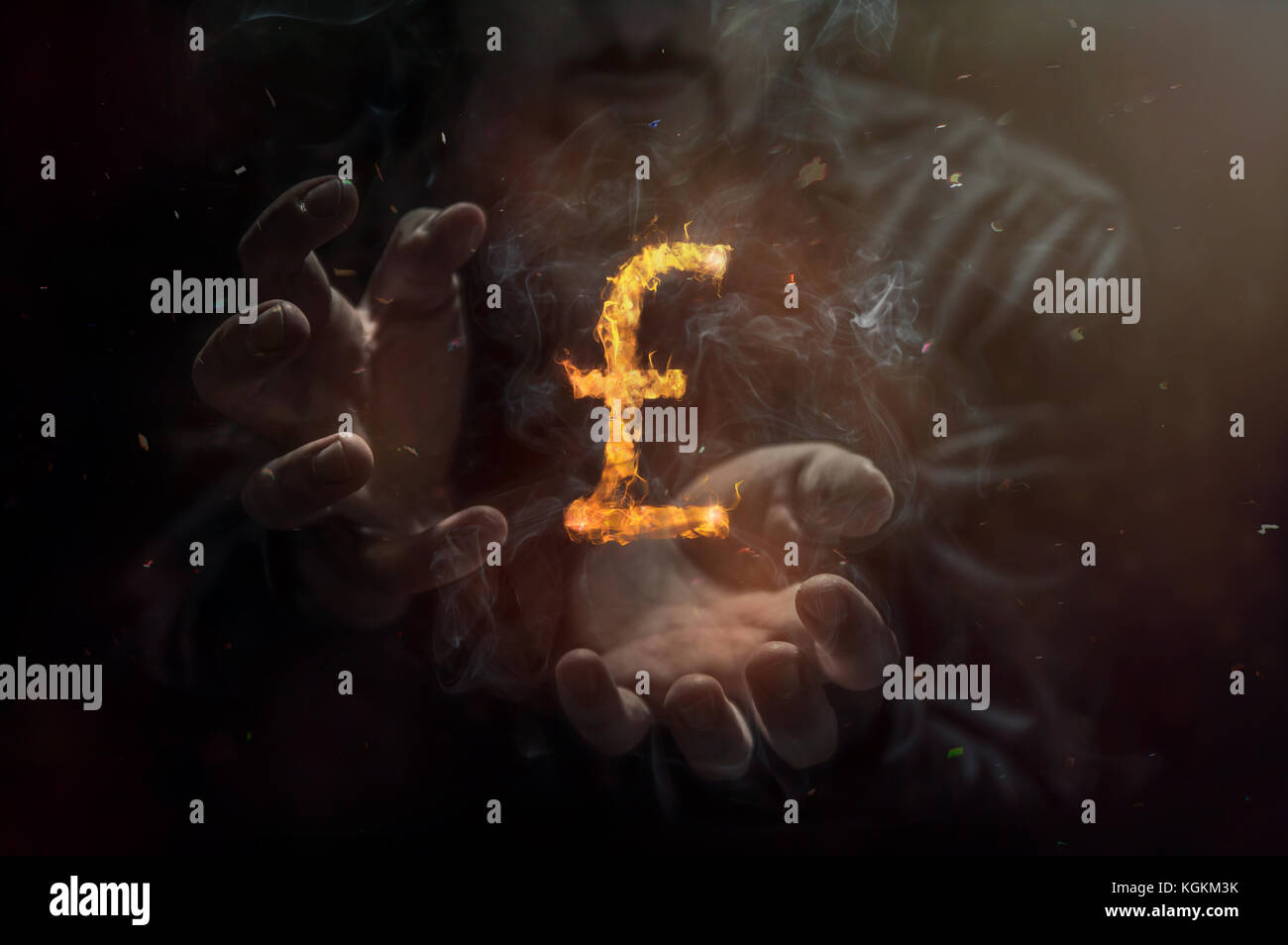 Burning money hi-res stock photography and images - Alamy