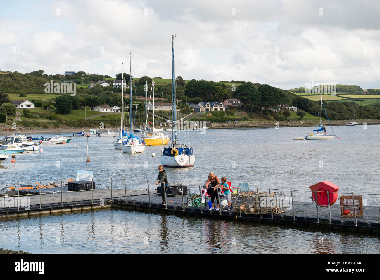 Gwbert, on the Teifi river estuary, Ceredigion, Wales, UK Stock Photo ...