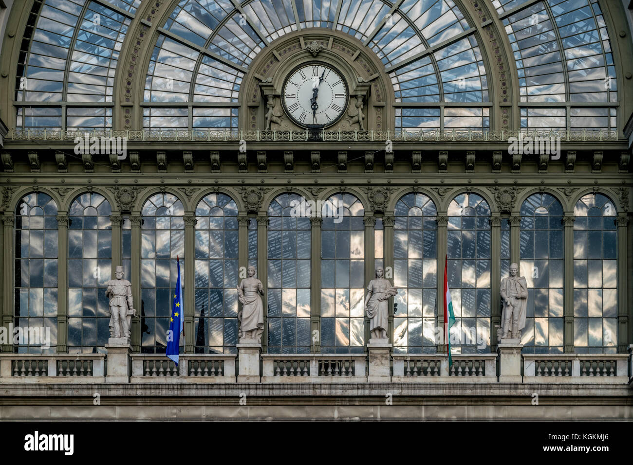 Pest district hi-res stock photography and images - Alamy