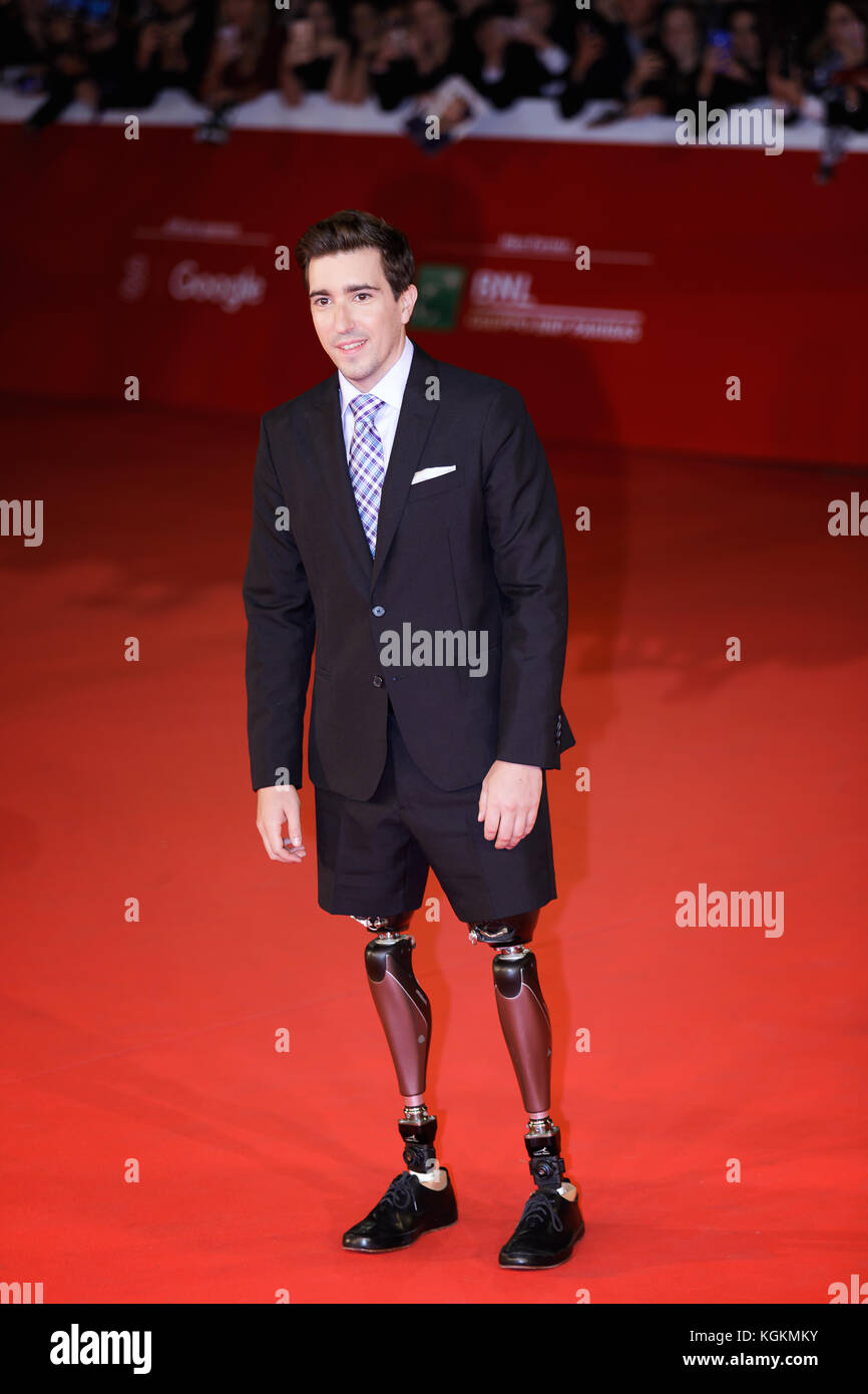 Jeff bauman hi-res stock photography and images - Alamy