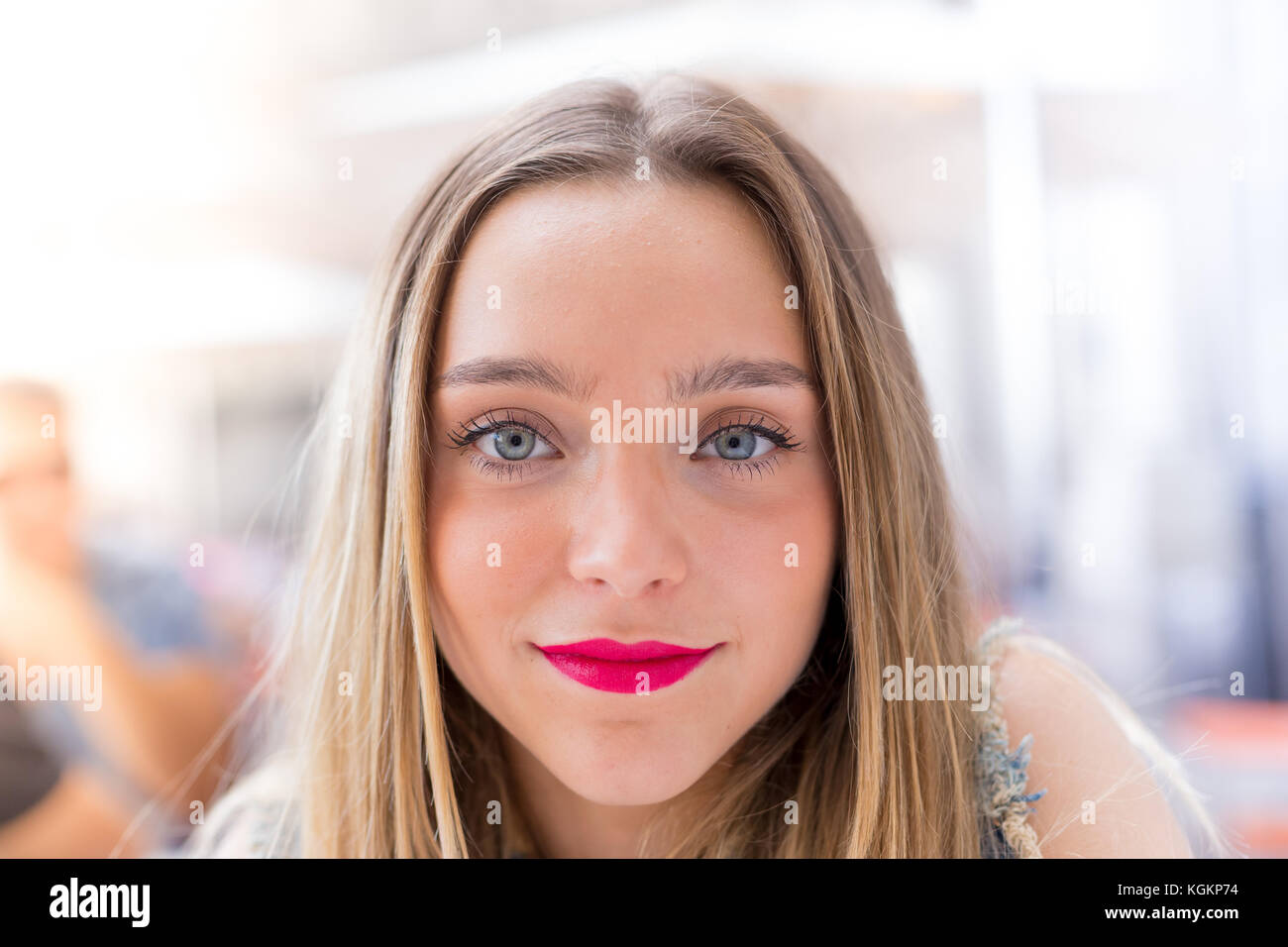 Pretty blonde teenager portrait, millenial and lifestyle concepts ...